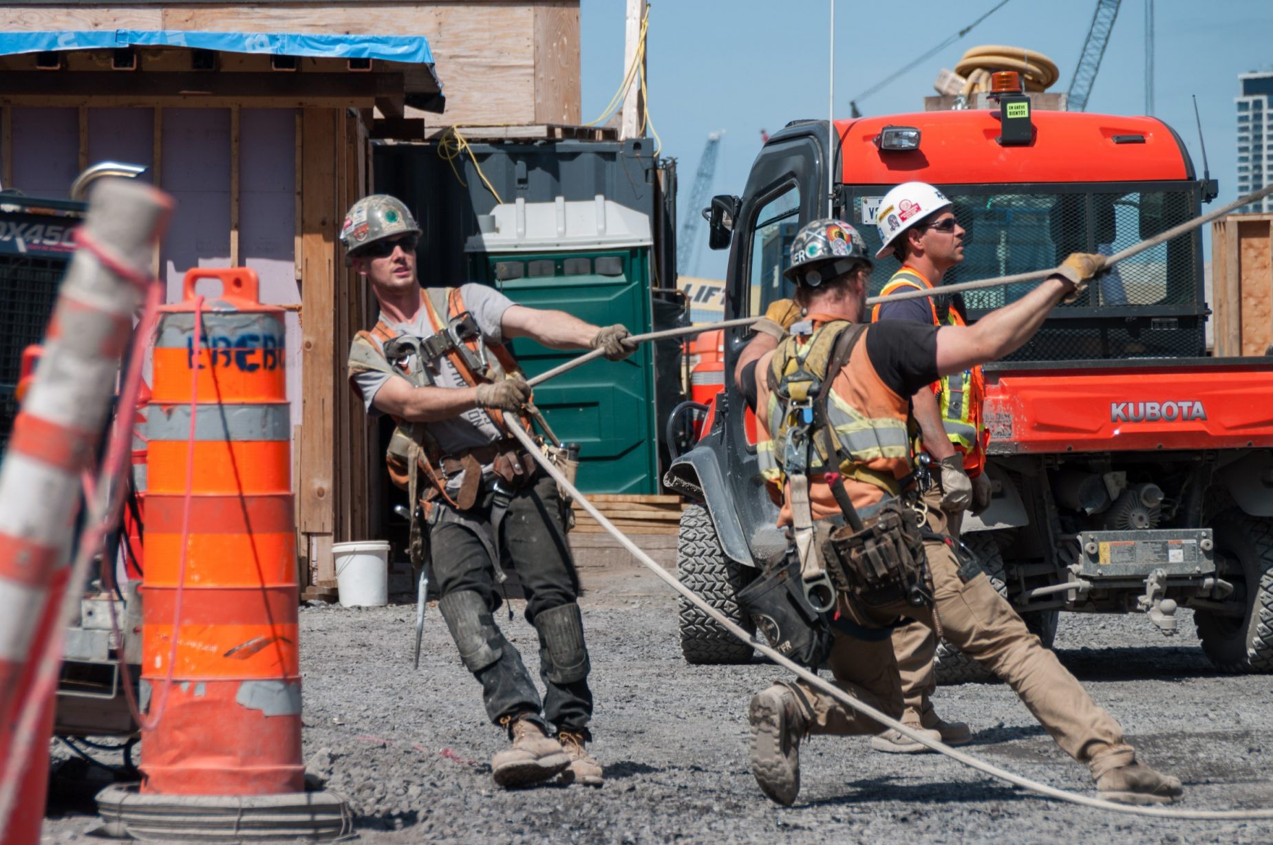 Le premier chevêtre du nouveau pont Champlain est installé - Samuel De ...
