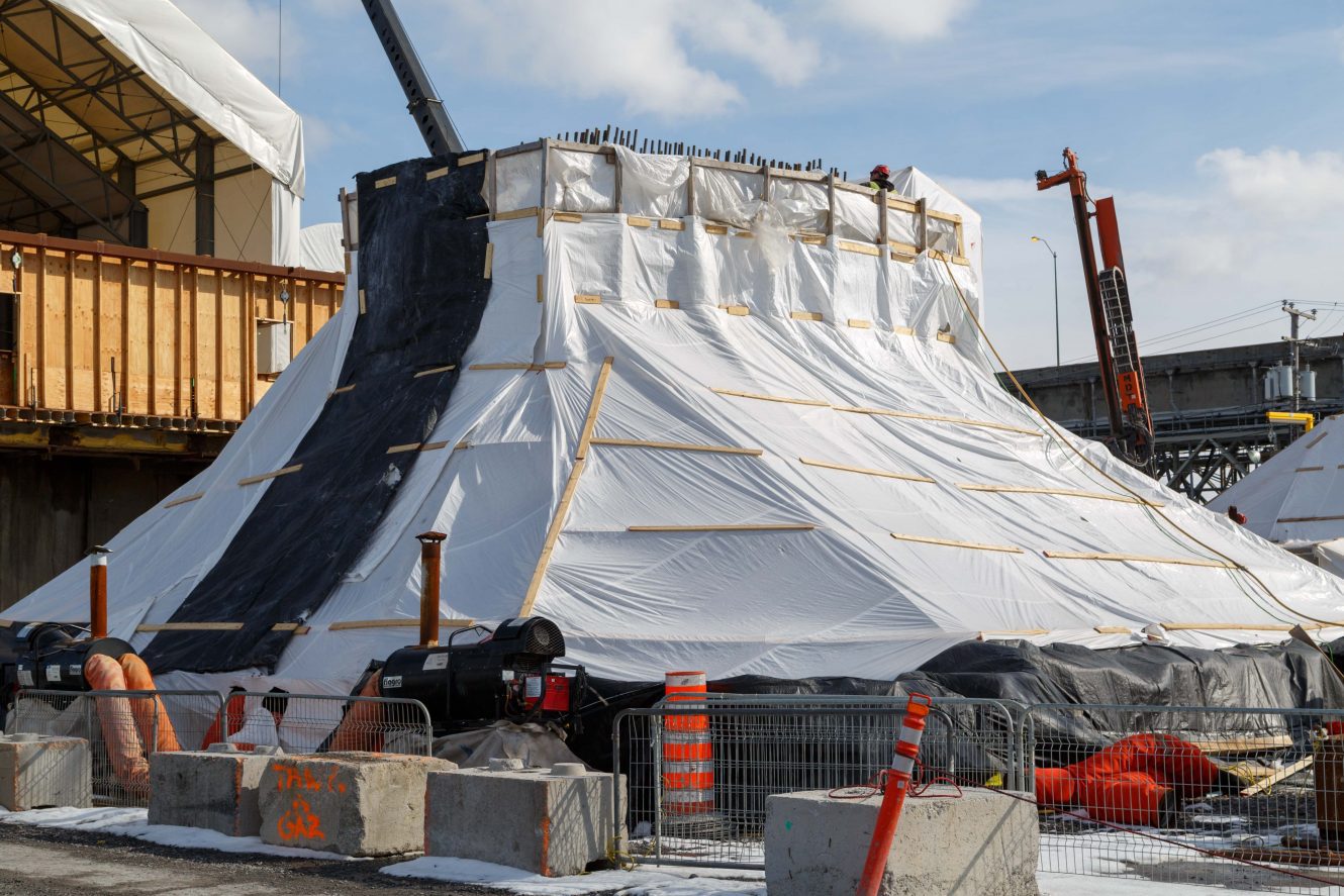 La dernière pile du pont est maintenant bétonnée - Samuel De Champlain ...